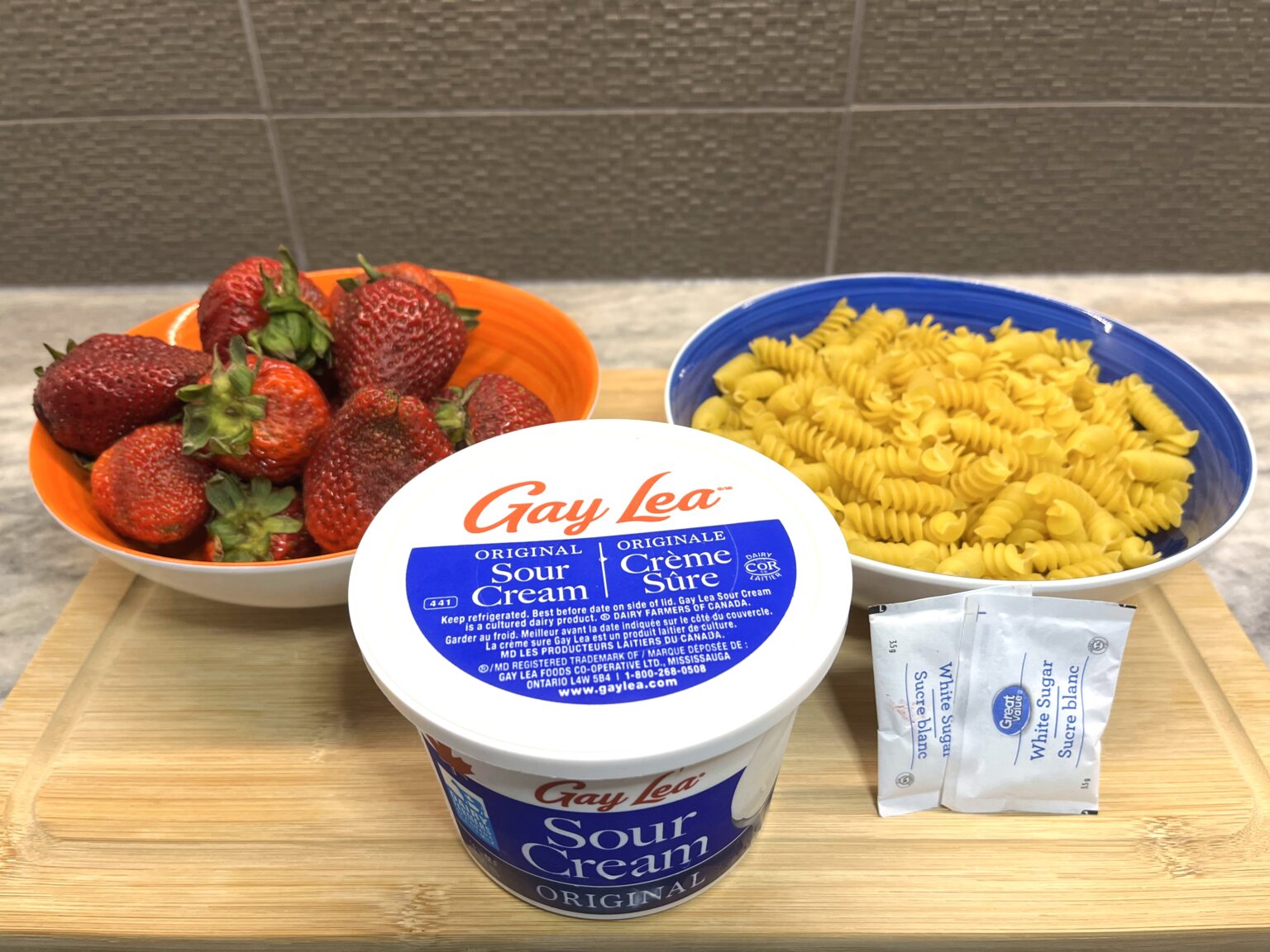 Pasta with strawberries or kluski z truskawkami - Mama's recipe