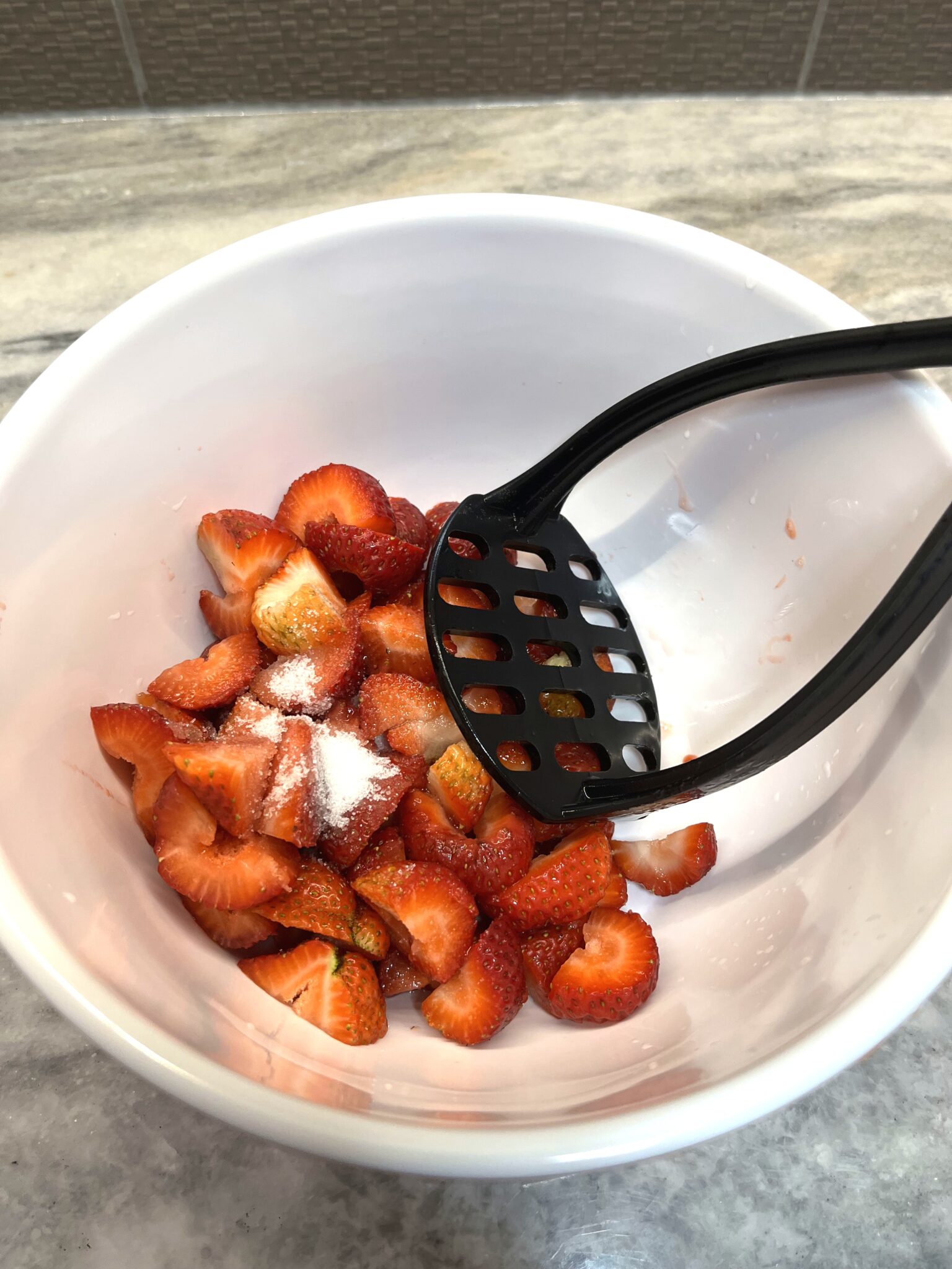 Pasta with strawberries or kluski z truskawkami - Mama's recipe